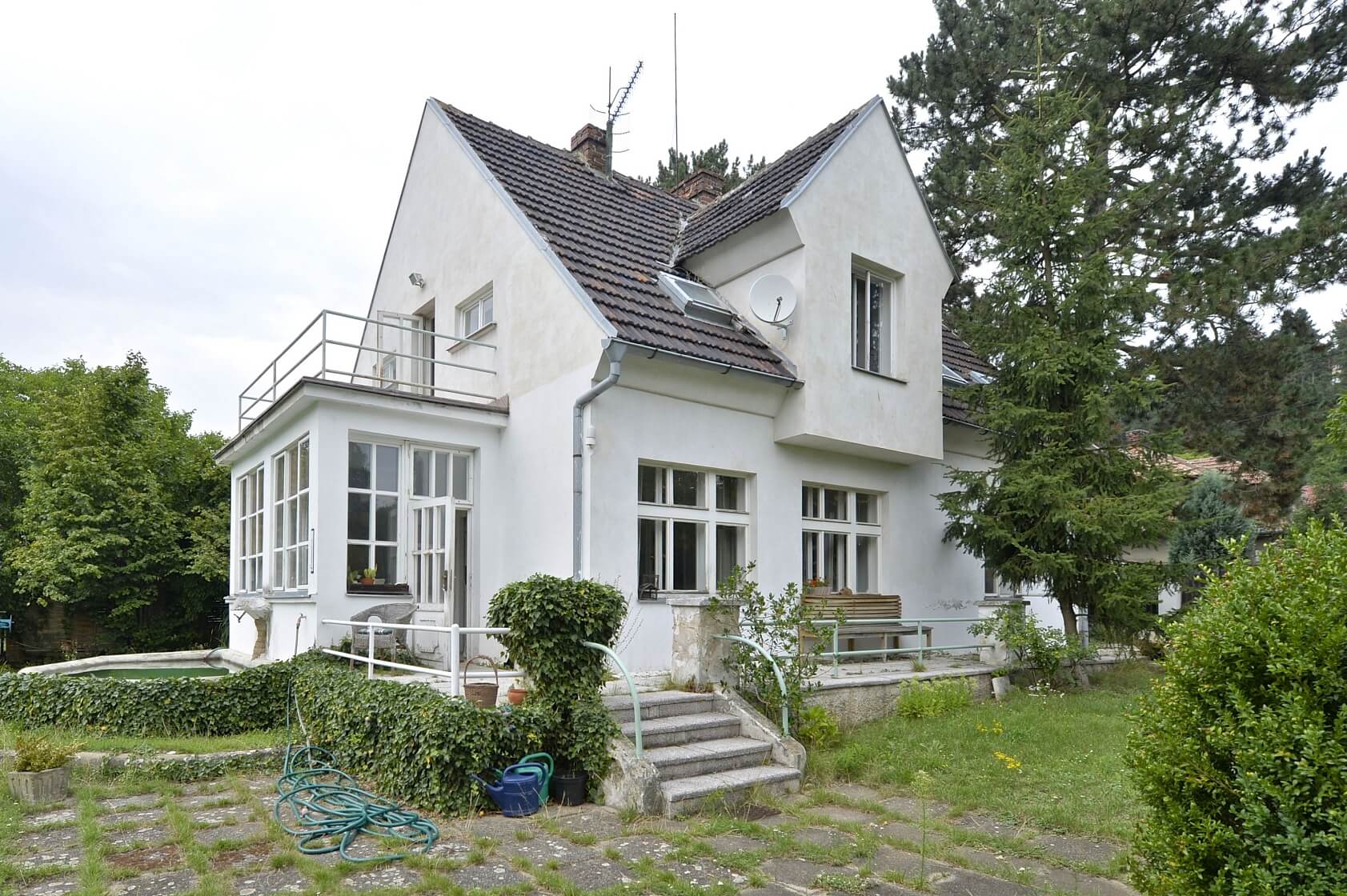 U Radnice, Řež - Praha-východ | Prodej, Rodinný dům 7+1, 190 m²